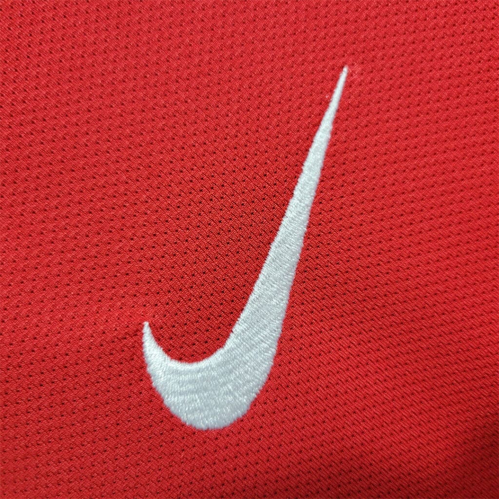 Manchester United 2010-2011 Home Kit